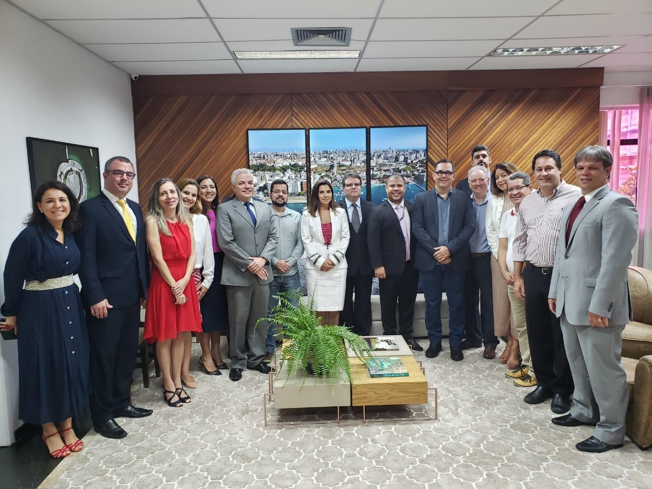 Presidente assina contrato de aquisição de nova sede da Justiça do ...
